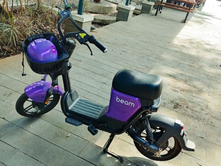 Beam Sepeda Listrik Tel-U, Keliling Kampus dengan Praktis